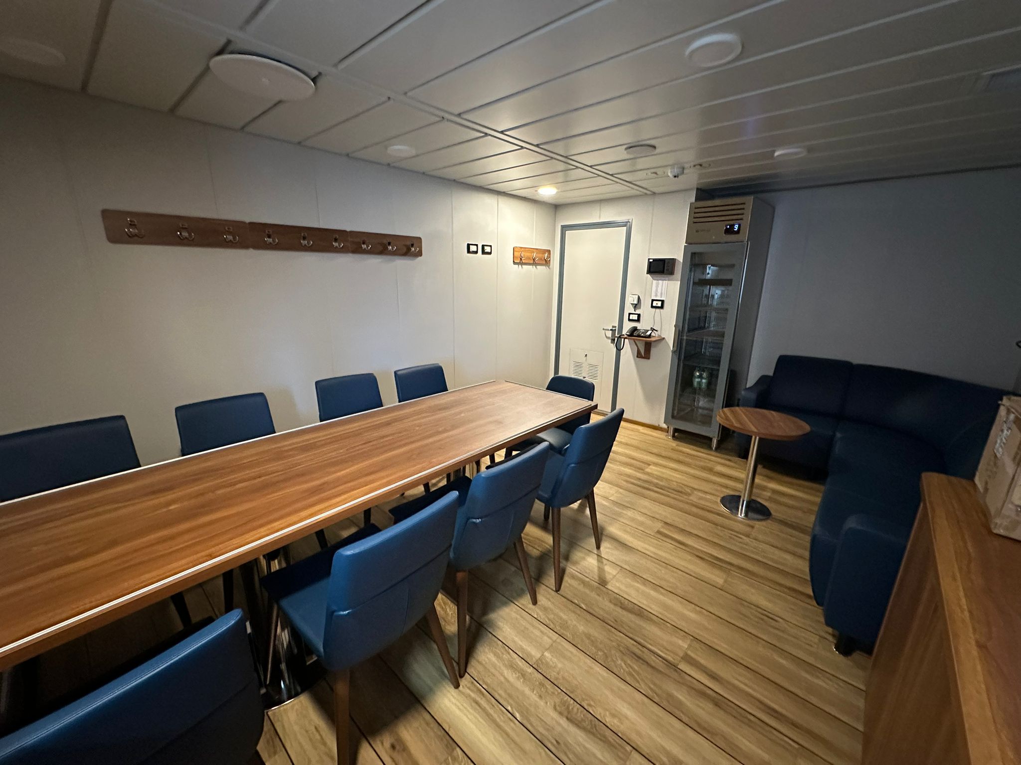 Marine Furniture: SG118 Green Pearl | Cita Marine Furniture